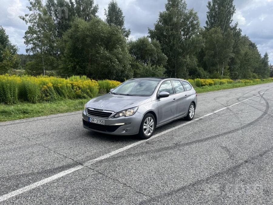 Pelēks Peugeot 308 2014 Rīga, ar dzinēja tilpumu 1.20 L un nobraukumu 161 tūkst. km par 4400 €, foto 3 vietnē AUTOMOTO.COM.LV
