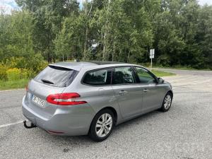 Pelēks Peugeot 308 2014 Rīga, ar dzinēja tilpumu 1.20 L un nobraukumu 161 tūkst. km par 4400 €, foto 8 vietnē AUTOMOTO.COM.LV