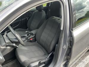 Pelēks Peugeot 308 2014 Rīga, ar dzinēja tilpumu 1.20 L un nobraukumu 161 tūkst. km par 4400 €, foto 13 vietnē AUTOMOTO.COM.LV