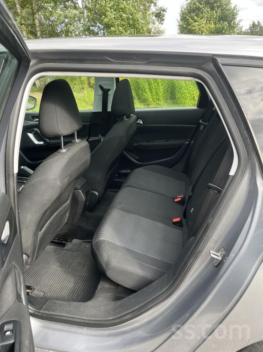 Pelēks Peugeot 308 2014 Rīga, ar dzinēja tilpumu 1.20 L un nobraukumu 161 tūkst. km par 4400 €, foto 15 vietnē AUTOMOTO.COM.LV