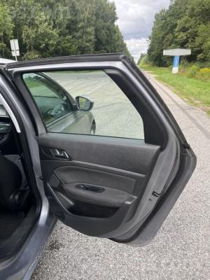 Pelēks Peugeot 308 2014 Rīga, ar dzinēja tilpumu 1.20 L un nobraukumu 161 tūkst. km par 4400 €, foto 25 vietnē AUTOMOTO.COM.LV