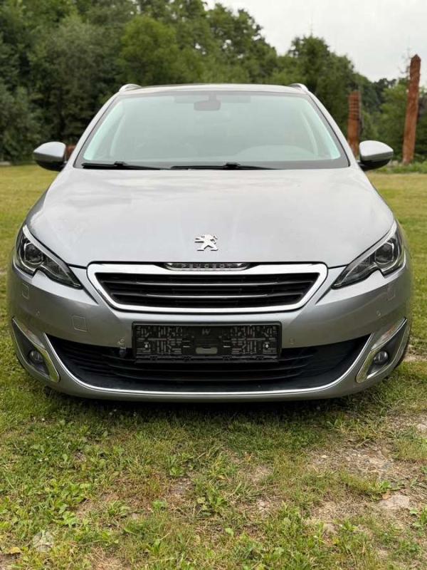 Pelēks Peugeot 308 2014 Pasvalys, ar dzinēja tilpumu 2.00 L un nobraukumu 105 tūkst. km par 5700 €, foto 2 vietnē AUTOMOTO.COM.LV
