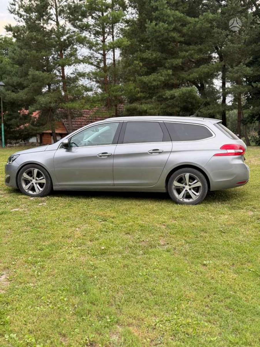 Grey Peugeot 308 2014 in Pasvalys, with an engine capacity of 2.00 L and mileage of 105 thousand km for 5700 €, photo 4 on AUTOMOTO.COM.LV