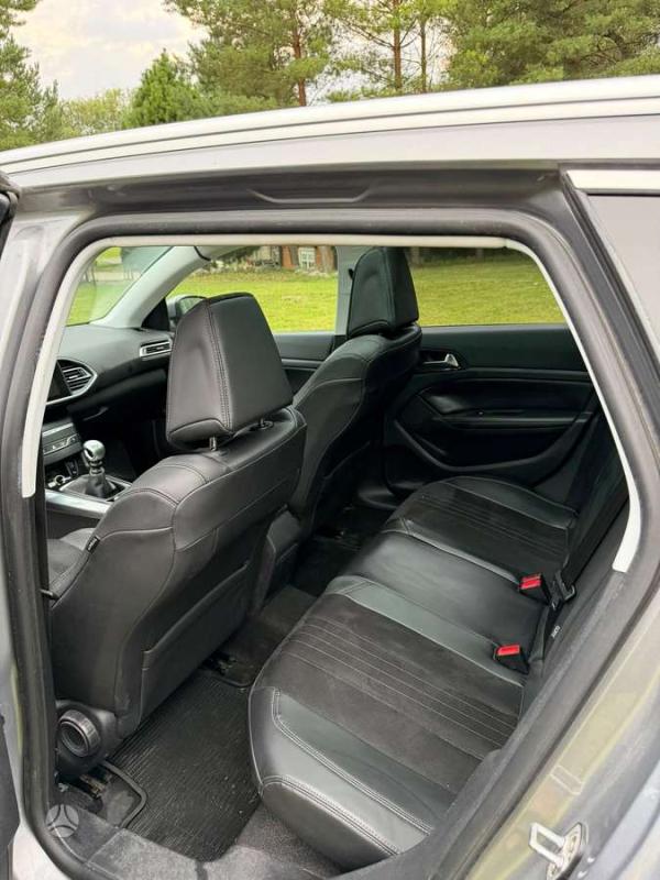 Pelēks Peugeot 308 2014 Pasvalys, ar dzinēja tilpumu 2.00 L un nobraukumu 105 tūkst. km par 5700 €, foto 9 vietnē AUTOMOTO.COM.LV