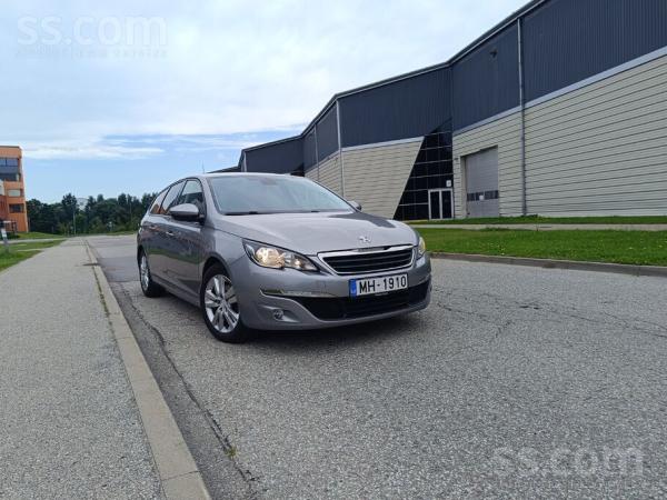 Pelēks Peugeot 308 2015 Rīga, ar dzinēja tilpumu 1.60 L un nobraukumu 225 tūkst. km par 4850 €, foto 3 vietnē AUTOMOTO.COM.LV