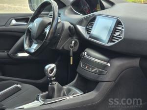 Grey Peugeot 308 2015 in Liepaja, with an engine capacity of 1.60 L and mileage of 225 thousand km for 4890 €, photo 10 on AUTOMOTO.COM.LV
