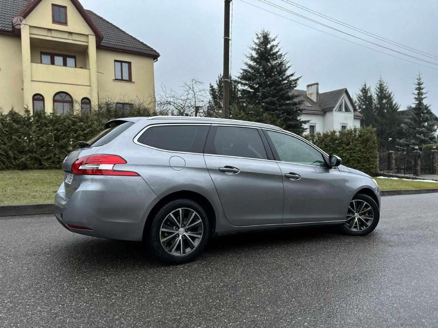 Pelēks Peugeot 308 2015 Viļņa, ar dzinēja tilpumu 2.00 L un nobraukumu 245 tūkst. km par 4850 €, foto 12 vietnē AUTOMOTO.COM.LV