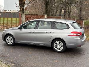 Grey Peugeot 308 2015 in Taurage, with an engine capacity of 1.56 L and mileage of 230 thousand km for 3650 €, photo 4 on AUTOMOTO.COM.LV