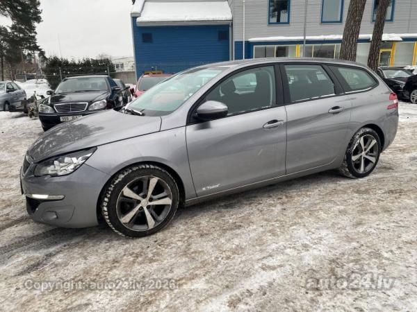 Pelēks Peugeot 308 2015 Tallina, ar dzinēja tilpumu 1.60 L un nobraukumu 215 tūkst. km par 6200 €, foto 8 vietnē AUTOMOTO.COM.LV