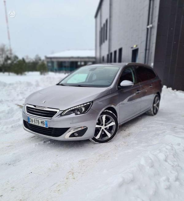 Pelēks Peugeot 308 2015 Tauragė, ar dzinēja tilpumu 2.00 L un nobraukumu 246 tūkst. km par 5600 €, foto 3 vietnē AUTOMOTO.COM.LV