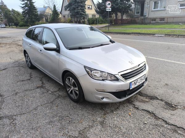 Pelēks Peugeot 308 2015 Kauņa, ar dzinēja tilpumu 2.00 L un nobraukumu 200 tūkst. km par 5350 €, foto 3 vietnē AUTOMOTO.COM.LV