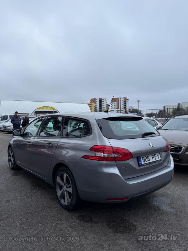 Grey Peugeot 308 2015 in Tallinn, with an engine capacity of 1.60 L and mileage of 215 thousand km for 6200 €, photo 7 on AUTOMOTO.COM.LV