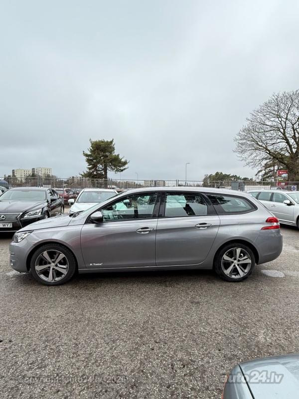 Grey Peugeot 308 2015 in Tallinn, with an engine capacity of 1.60 L and mileage of 215 thousand km for 6200 €, photo 8 on AUTOMOTO.COM.LV