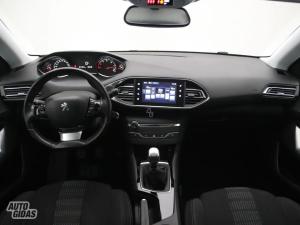 Pelēks Peugeot 308 2015 Viļņa, ar dzinēja tilpumu 1.60 L un nobraukumu 242 tūkst. km par 5699 €, foto 2 vietnē AUTOMOTO.COM.LV