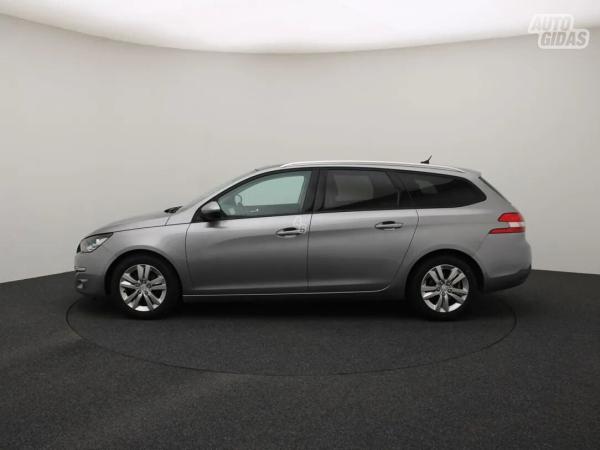 Pelēks Peugeot 308 2015 Viļņa, ar dzinēja tilpumu 1.60 L un nobraukumu 242 tūkst. km par 5699 €, foto 6 vietnē AUTOMOTO.COM.LV