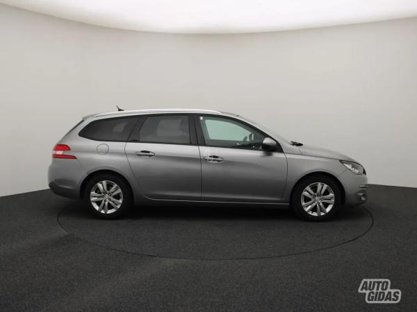 Pelēks Peugeot 308 2015 Viļņa, ar dzinēja tilpumu 1.60 L un nobraukumu 242 tūkst. km par 5699 €, foto 9 vietnē AUTOMOTO.COM.LV