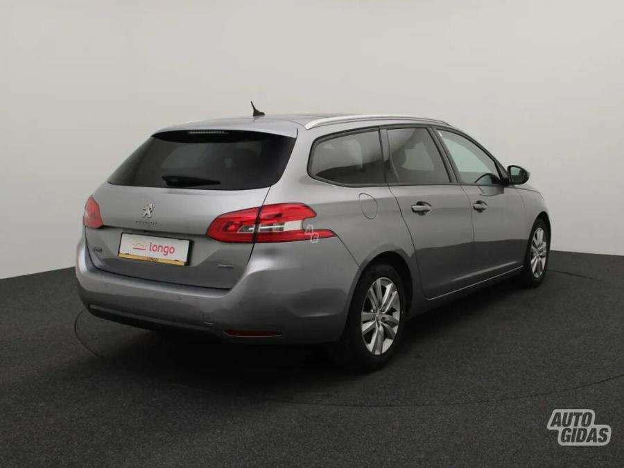 Grey Peugeot 308 2015 in Vilnius, with an engine capacity of 1.60 L and mileage of 242 thousand km for 5699 €, photo 8 on AUTOMOTO.COM.LV