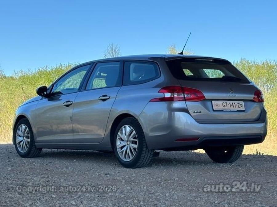 Grey Peugeot 308 2015 in Tallinn, with an engine capacity of 1.20 L and mileage of 207 thousand km for 4150 €, photo 4 on AUTOMOTO.COM.LV