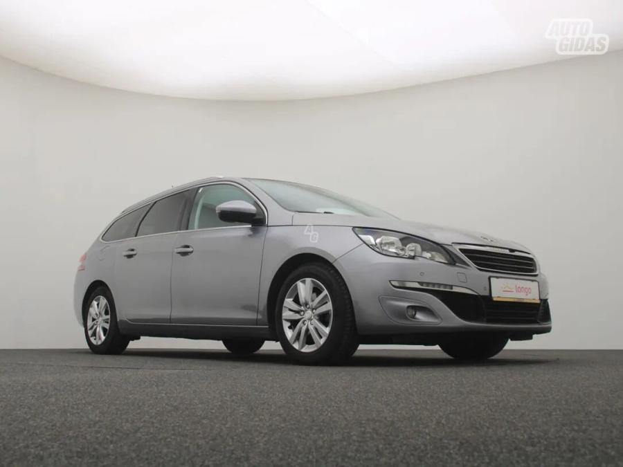 Grey Peugeot 308 2015 in Vilnius, with an engine capacity of 1.60 L and mileage of 165 thousand km for 6199 €, photo 12 on AUTOMOTO.COM.LV