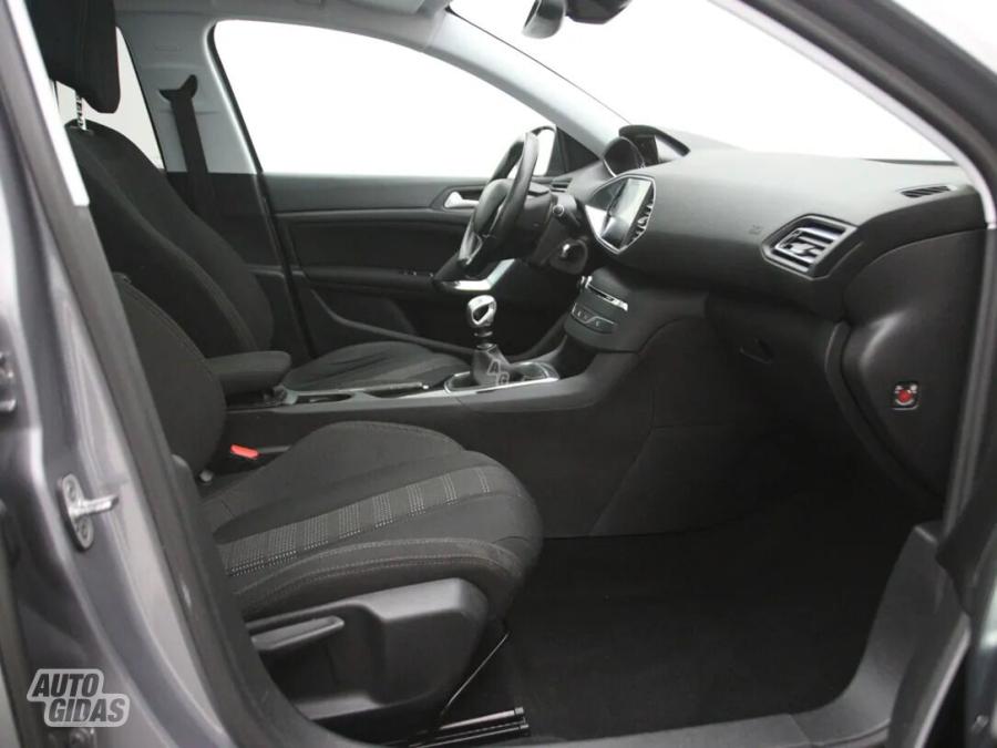 Grey Peugeot 308 2015 in Vilnius, with an engine capacity of 1.60 L and mileage of 165 thousand km for 6199 €, photo 15 on AUTOMOTO.COM.LV