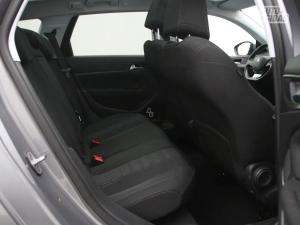 Grey Peugeot 308 2015 in Vilnius, with an engine capacity of 1.60 L and mileage of 165 thousand km for 6199 €, photo 16 on AUTOMOTO.COM.LV
