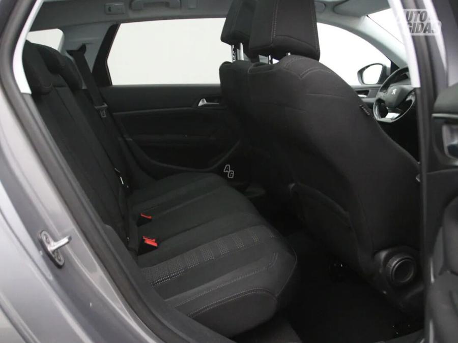 Grey Peugeot 308 2015 in Vilnius, with an engine capacity of 1.60 L and mileage of 165 thousand km for 6199 €, photo 16 on AUTOMOTO.COM.LV