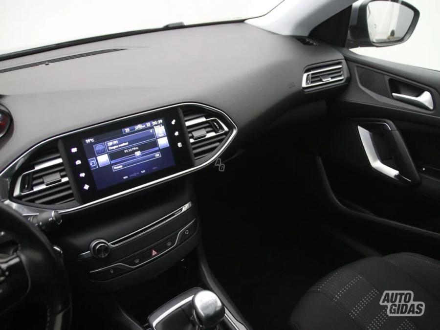 Grey Peugeot 308 2015 in Vilnius, with an engine capacity of 1.60 L and mileage of 165 thousand km for 6199 €, photo 22 on AUTOMOTO.COM.LV