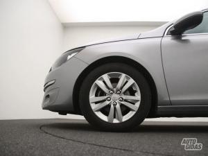 Grey Peugeot 308 2015 in Vilnius, with an engine capacity of 1.60 L and mileage of 165 thousand km for 6199 €, photo 28 on AUTOMOTO.COM.LV
