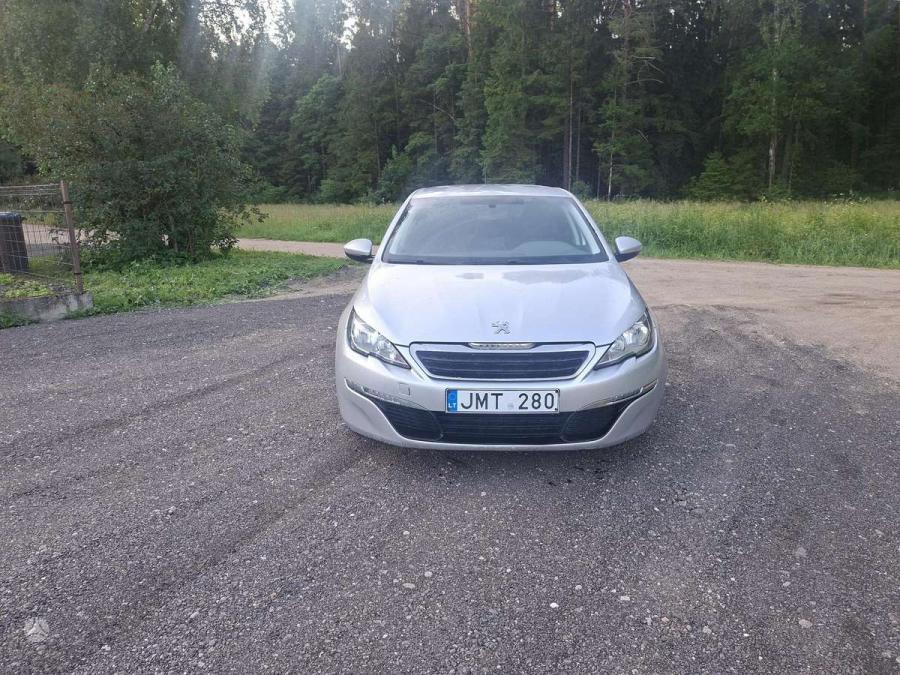 Серый Пежо 308 2015 в Таураге, объемом двигателя 1.56 л и пробегом 155 тыс. км за 2980 €, фото 4 на AUTOMOTO.COM.LV