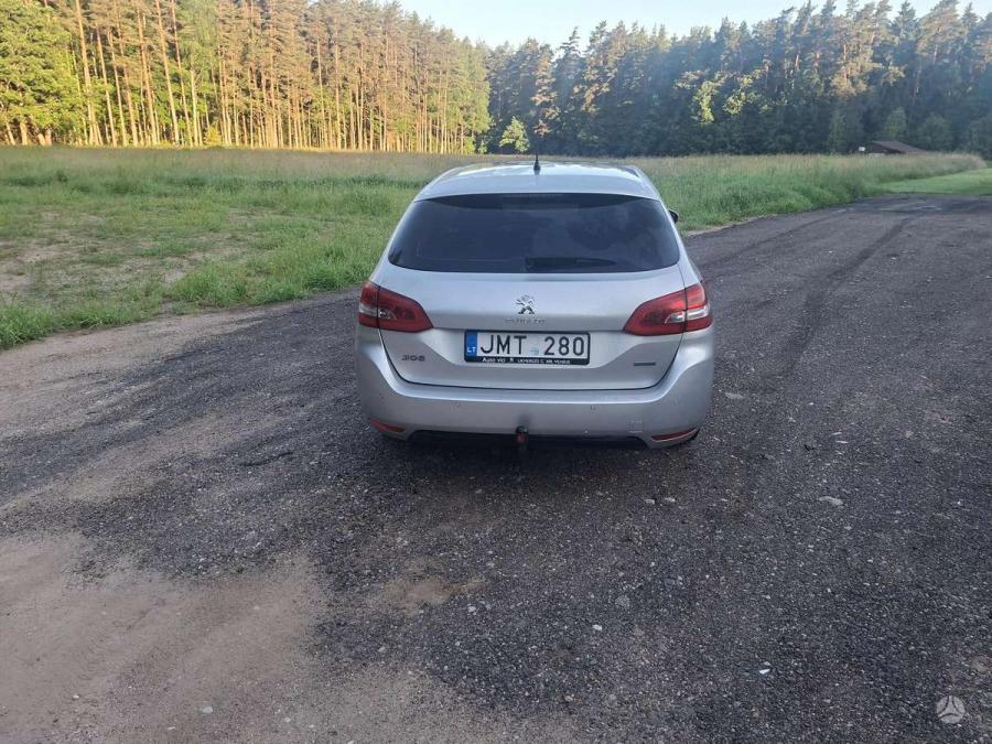 Серый Пежо 308 2015 в Таураге, объемом двигателя 1.56 л и пробегом 155 тыс. км за 2980 €, фото 5 на AUTOMOTO.COM.LV