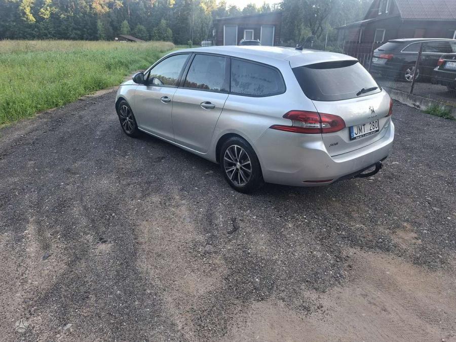Серый Пежо 308 2015 в Таураге, объемом двигателя 1.56 л и пробегом 155 тыс. км за 2980 €, фото 8 на AUTOMOTO.COM.LV
