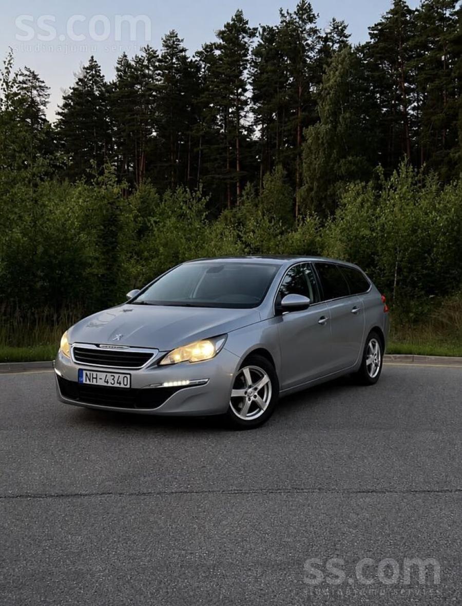 Pelēks Peugeot 308 2015 Rīga, ar dzinēja tilpumu 1.60 L un nobraukumu 310 tūkst. km par 3900 €, foto 1 vietnē AUTOMOTO.COM.LV