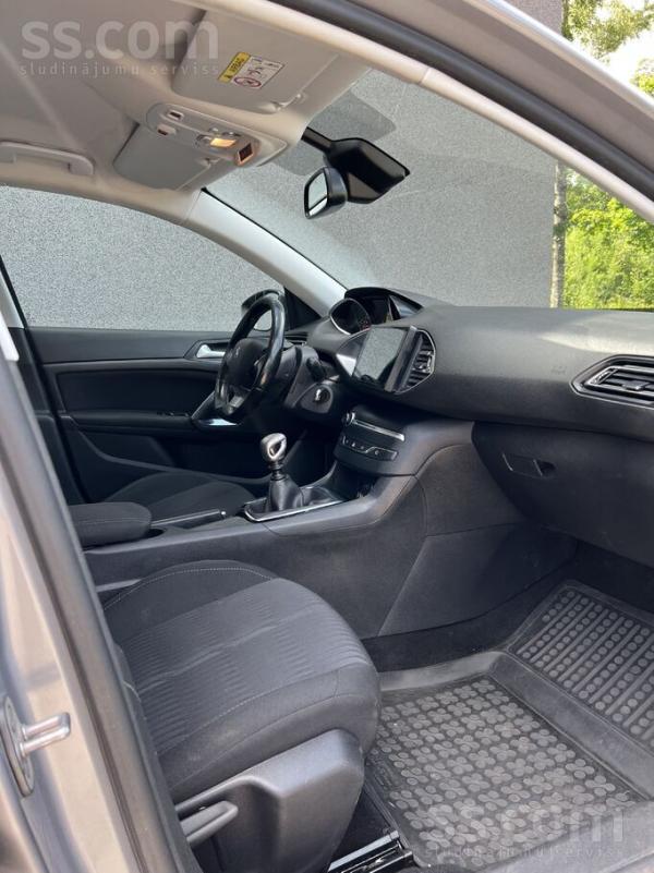 Pelēks Peugeot 308 2015 Rīga, ar dzinēja tilpumu 1.60 L un nobraukumu 310 tūkst. km par 3900 €, foto 7 vietnē AUTOMOTO.COM.LV