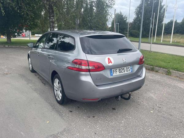Pelēks Peugeot 308 2015 Tauragė, ar dzinēja tilpumu 1.56 L un nobraukumu 217 tūkst. km par 2500 €, foto 3 vietnē AUTOMOTO.COM.LV