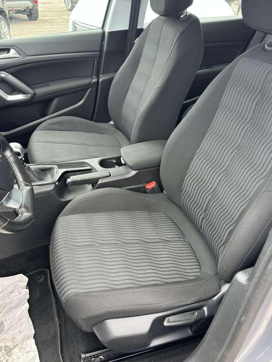 Pelēks Peugeot 308 2015 Kauņa, ar dzinēja tilpumu 1.60 L un nobraukumu 236 tūkst. km par 4350 €, foto 11 vietnē AUTOMOTO.COM.LV