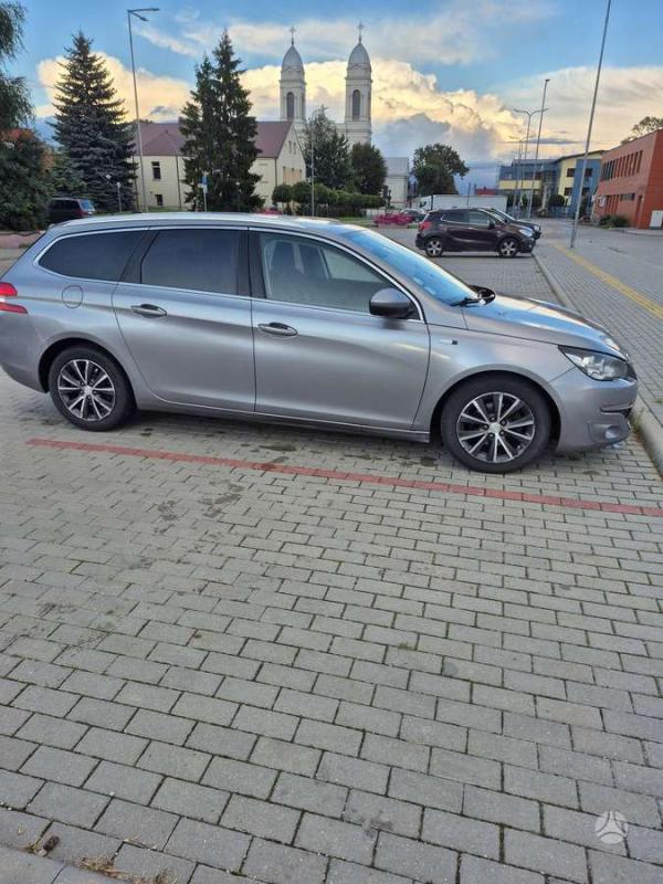 Pelēks Peugeot 308 2015 Kauņa, ar dzinēja tilpumu 1.56 L un nobraukumu 300 tūkst. km par 4000 €, foto 11 vietnē AUTOMOTO.COM.LV