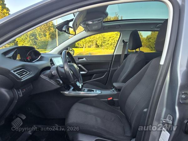Серый Пежо 308 2015 в Таллин, объемом двигателя 2.00 л и пробегом 245 тыс. км за 4490 €, фото 8 на AUTOMOTO.COM.LV