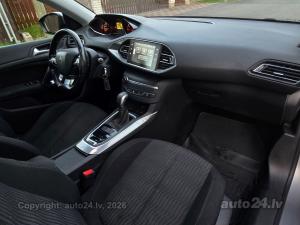 Серый Пежо 308 2015 в Таллин, объемом двигателя 2.00 л и пробегом 245 тыс. км за 4490 €, фото 11 на AUTOMOTO.COM.LV