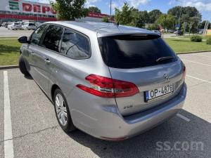 Grey Peugeot 308 2015 in Riga, with an engine capacity of 1.60 L and mileage of 238 thousand km for 5000 €, photo 3 on AUTOMOTO.COM.LV