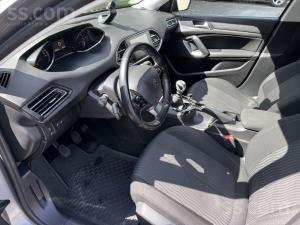 Grey Peugeot 308 2015 in Riga, with an engine capacity of 1.60 L and mileage of 238 thousand km for 5000 €, photo 6 on AUTOMOTO.COM.LV