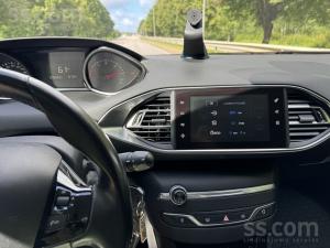 Grey Peugeot 308 2015 in Riga, with an engine capacity of 1.60 L and mileage of 238 thousand km for 5000 €, photo 8 on AUTOMOTO.COM.LV
