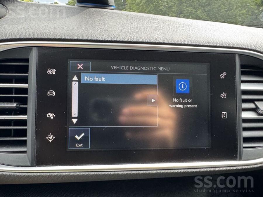 Grey Peugeot 308 2015 in Riga, with an engine capacity of 1.60 L and mileage of 238 thousand km for 5000 €, photo 9 on AUTOMOTO.COM.LV