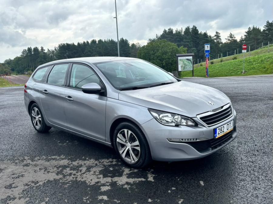 Grey Peugeot 308 2015 in Narva, with an engine capacity of 1.60 L and mileage of 250 thousand km for 3300 €, photo 5 on AUTOMOTO.COM.LV