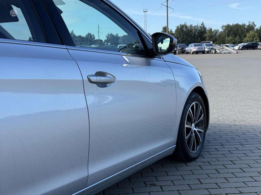 Pelēks Peugeot 308 2015 Marijampole, ar dzinēja tilpumu 1.56 L un nobraukumu 173 tūkst. km par 4200 €, foto 8 vietnē AUTOMOTO.COM.LV
