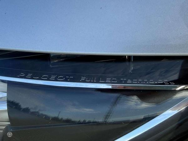Grey Peugeot 308 2015 in Marijampole, with an engine capacity of 1.56 L and mileage of 173 thousand km for 4200 €, photo 11 on AUTOMOTO.COM.LV