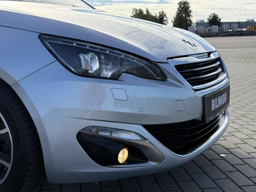Pelēks Peugeot 308 2015 Marijampole, ar dzinēja tilpumu 1.56 L un nobraukumu 173 tūkst. km par 4200 €, foto 14 vietnē AUTOMOTO.COM.LV