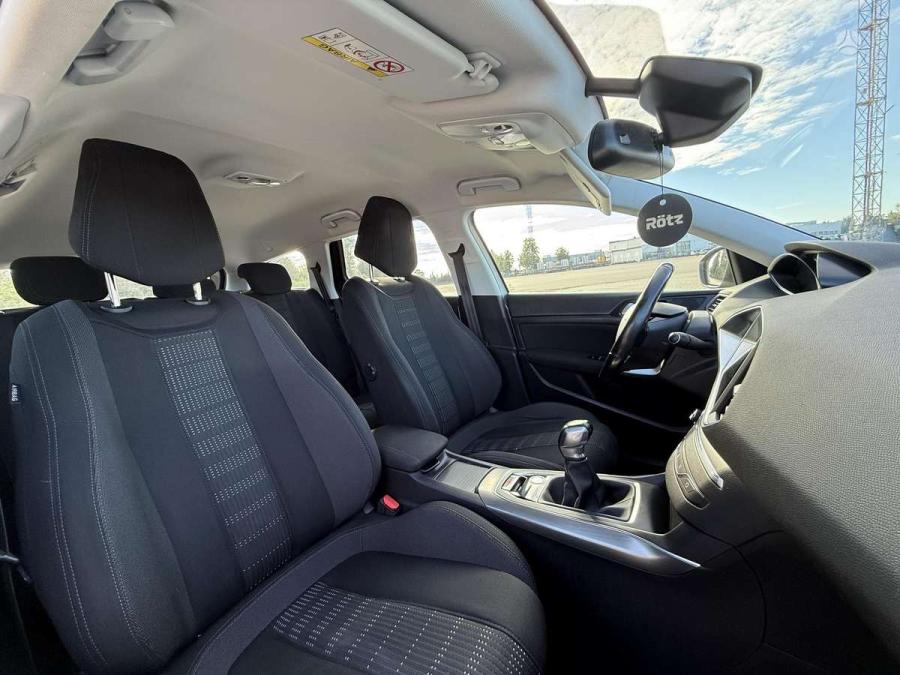 Pelēks Peugeot 308 2015 Marijampole, ar dzinēja tilpumu 1.56 L un nobraukumu 173 tūkst. km par 4200 €, foto 18 vietnē AUTOMOTO.COM.LV