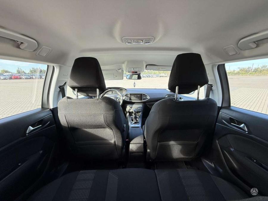Pelēks Peugeot 308 2015 Marijampole, ar dzinēja tilpumu 1.56 L un nobraukumu 173 tūkst. km par 4200 €, foto 22 vietnē AUTOMOTO.COM.LV