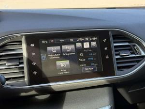 Pelēks Peugeot 308 2015 Marijampole, ar dzinēja tilpumu 1.56 L un nobraukumu 173 tūkst. km par 4200 €, foto 30 vietnē AUTOMOTO.COM.LV