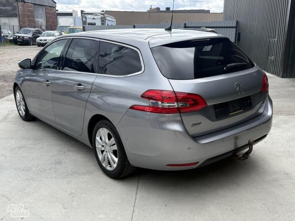 Grey Peugeot 308 2015 in Kaunas, with an engine capacity of 1.60 L and mileage of 228 thousand km for 3100 €, photo 3 on AUTOMOTO.COM.LV